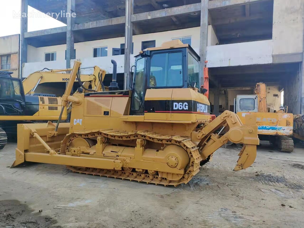 Caterpillar D6 bulldozer for sale China Shanghai, MD37123