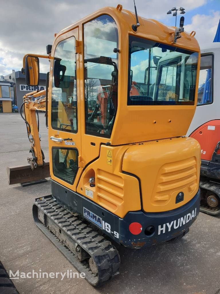 HYUNDAI R18-9 mini excavator for sale Netherlands Nederland, KT32040