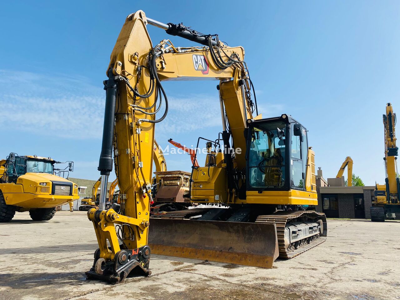 Caterpillar 325 tracked excavator for sale Netherlands Sittard, XB38305