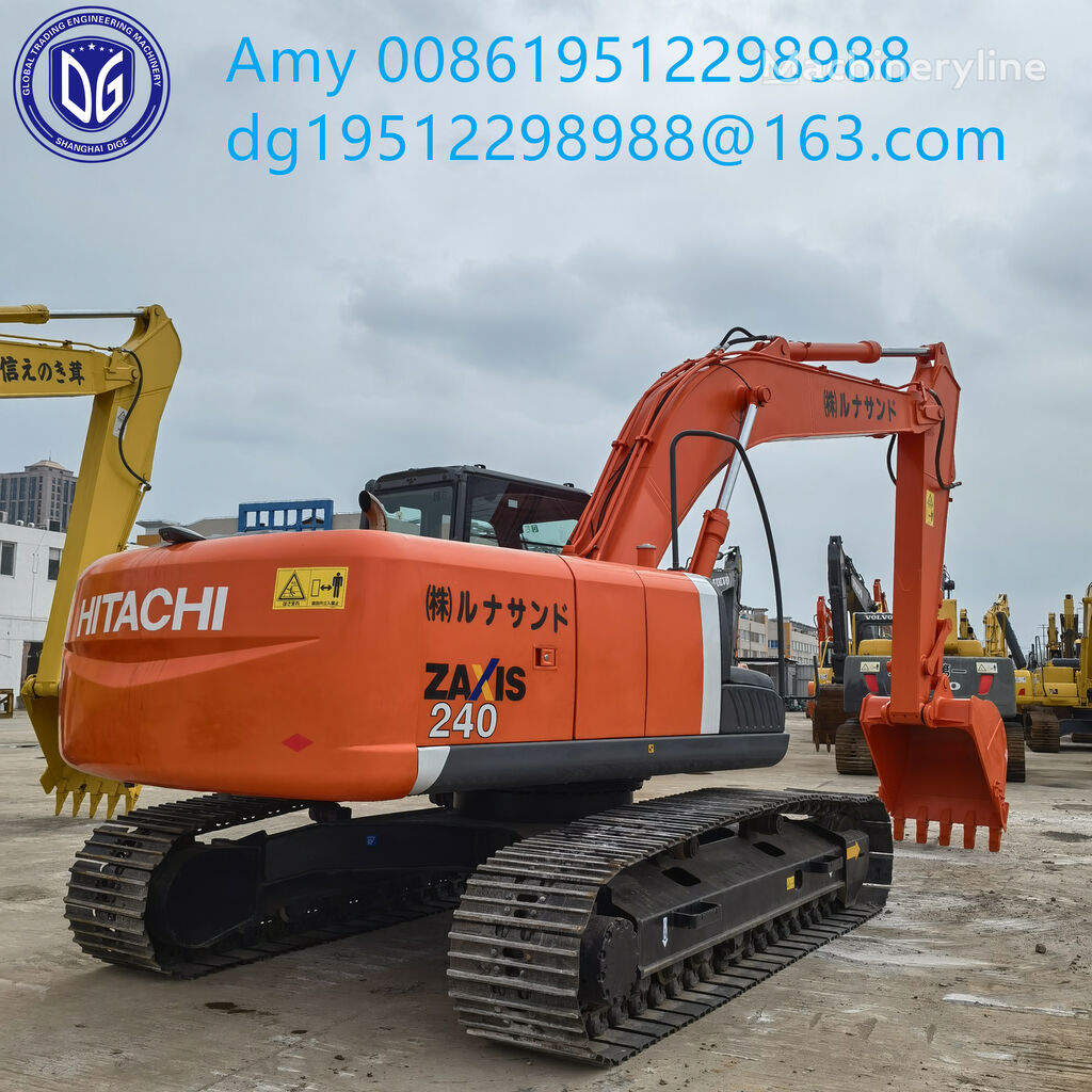 Hitachi ZX240-3 tracked excavator for sale China Shanghai, YJ39769