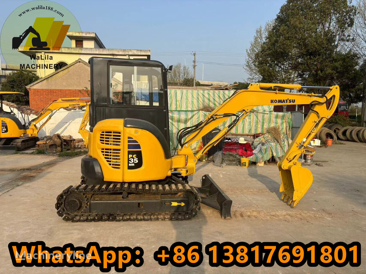 Komatsu PC35 tracked excavator for sale China, JP36134