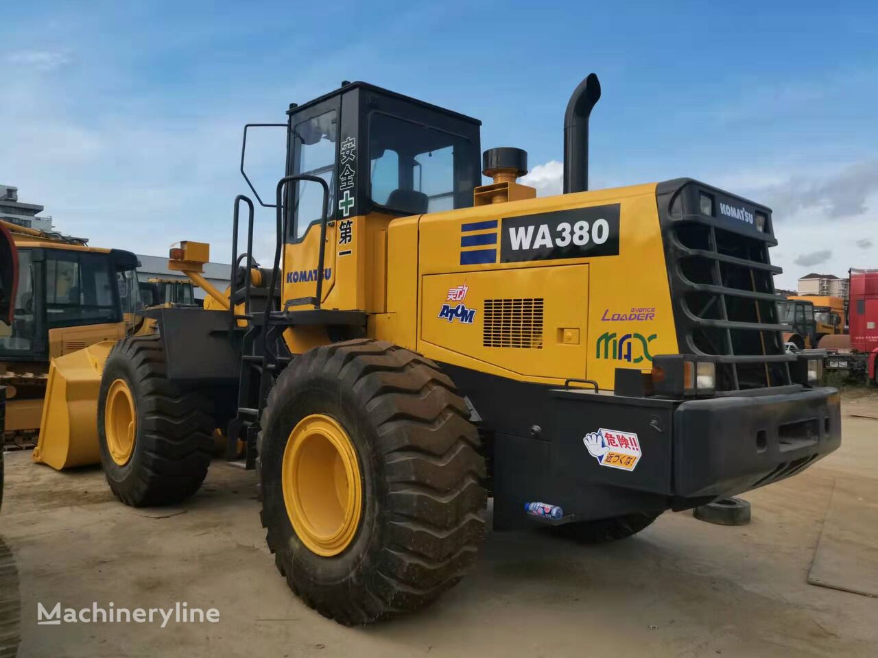 Komatsu WA380-3 wheel loader for sale China Shanghai, BW38034